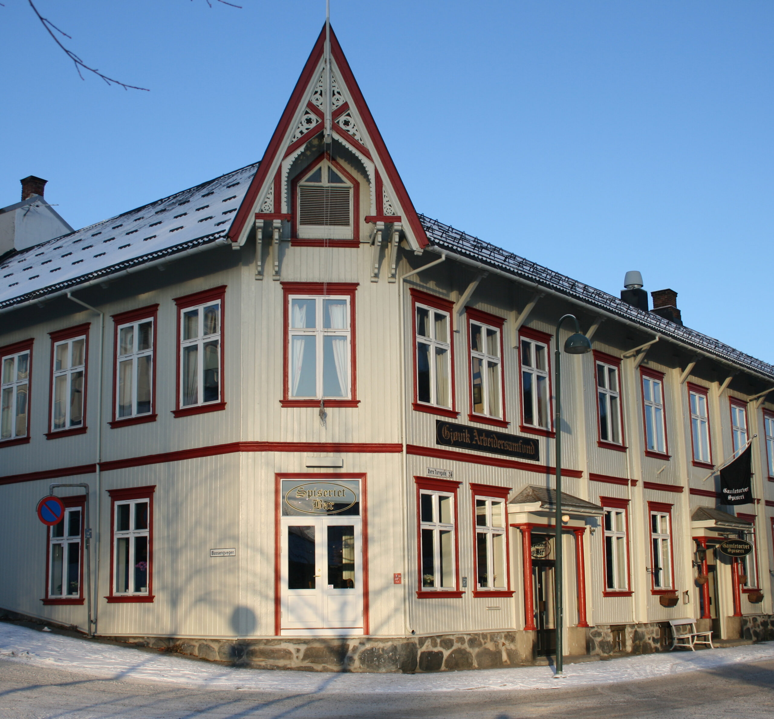 En akevittens hedersmann har gått bort - Norske Akevitters Venner